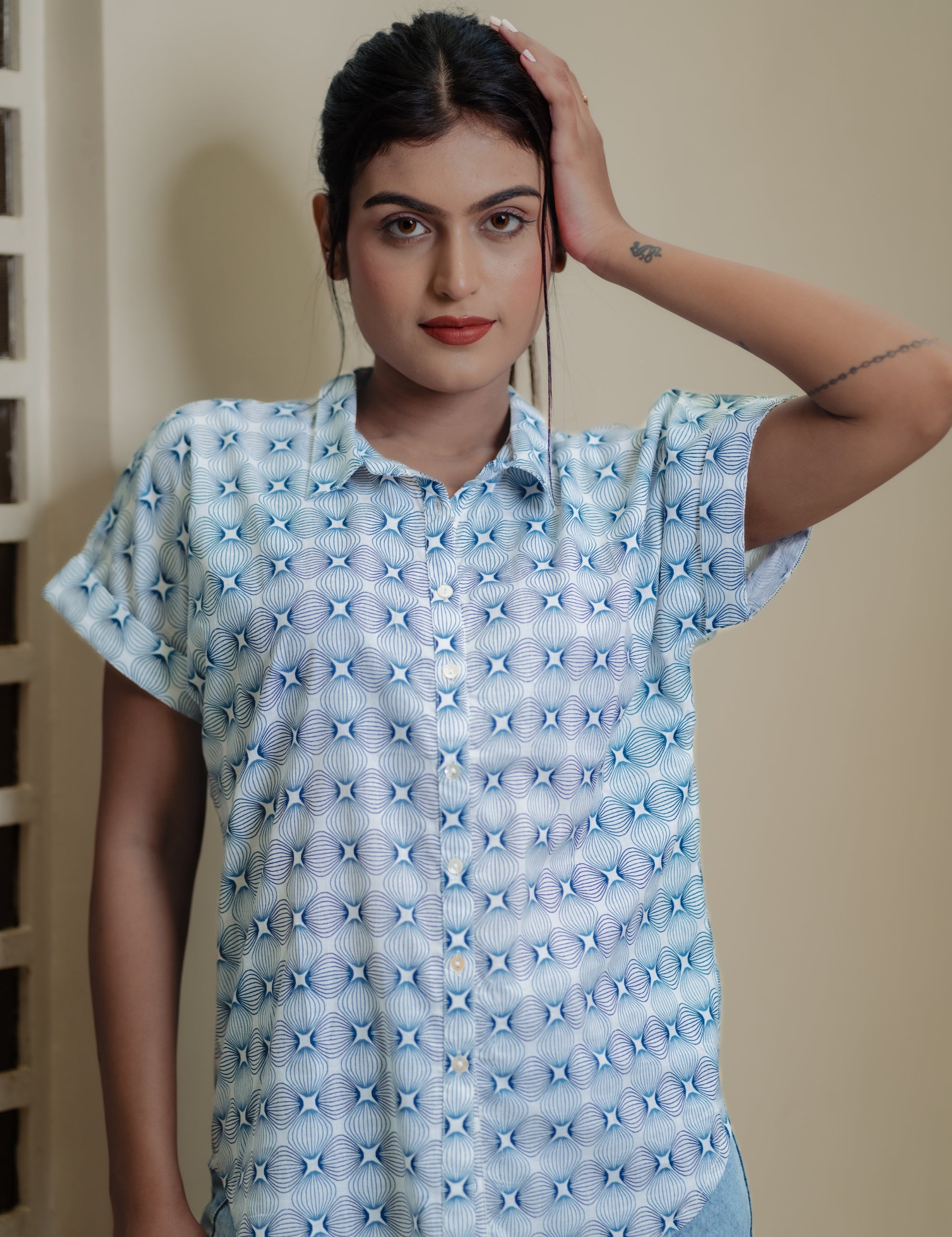 NEELA – Threads of Identity