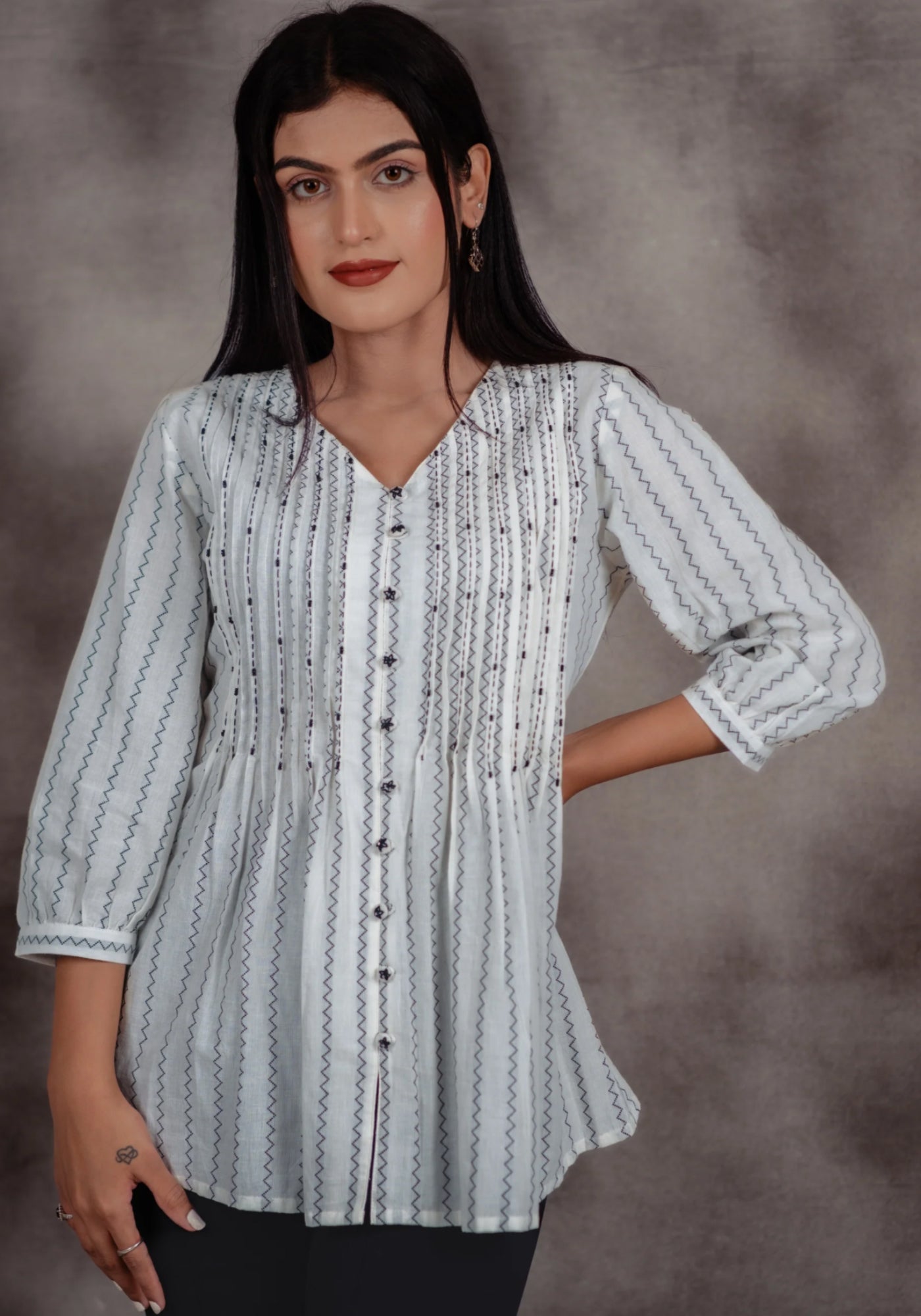 MITISHA OFF WHITE TOP